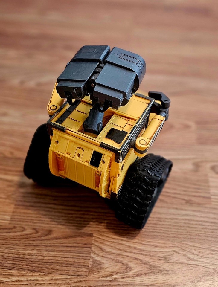 Disney Pixar WALL·E RC Robot Bizak 2008 Remote Control Toy in Box Rare ...