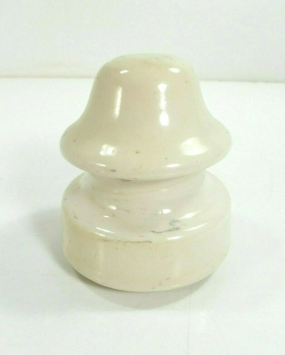 Plastic Insulators