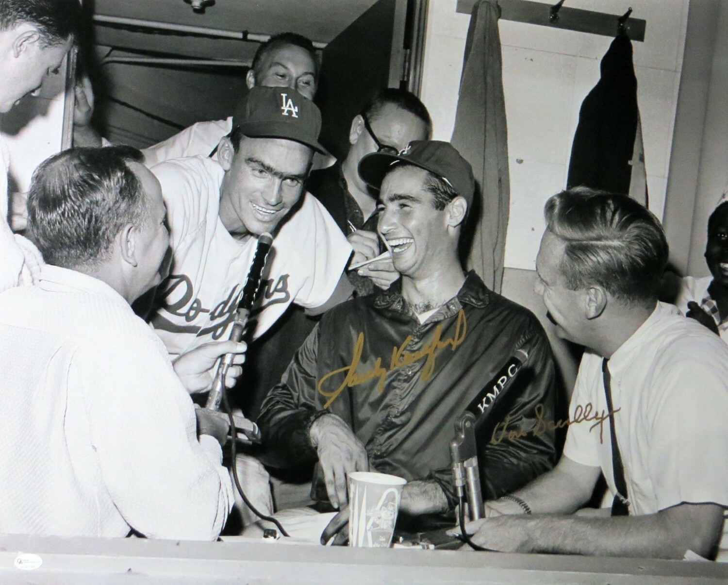 Sandy Koufax Vin Scully Dual Autographed 16X20 Photo Dodgers Legends OA ...