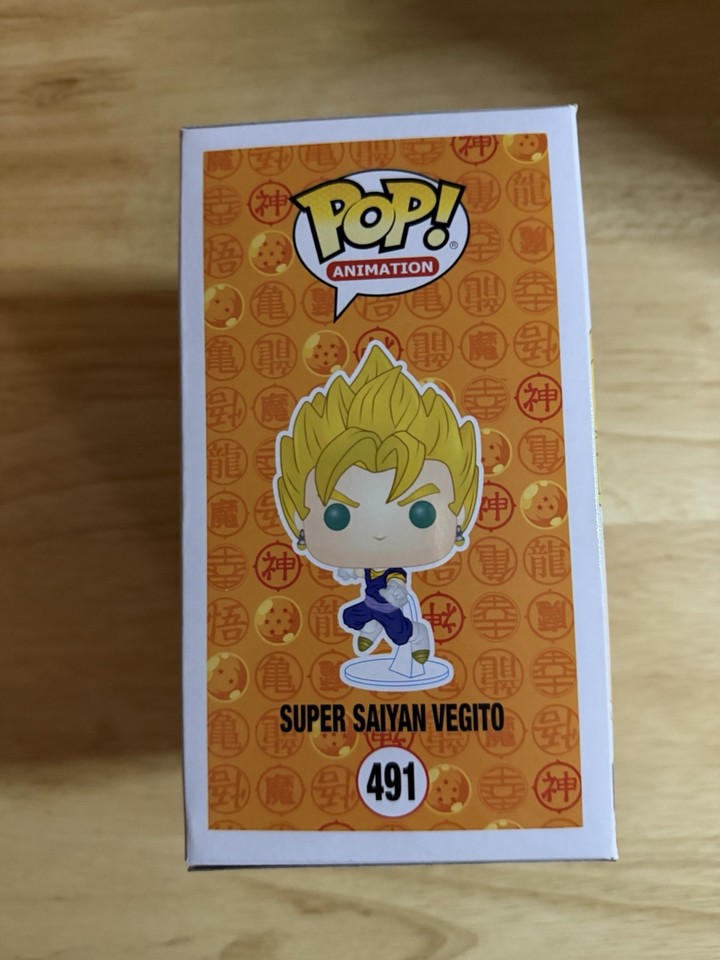 Funko Pop! Vinyl: Dragon Ball - Super Saiyan Vegito - AAA Anime ...