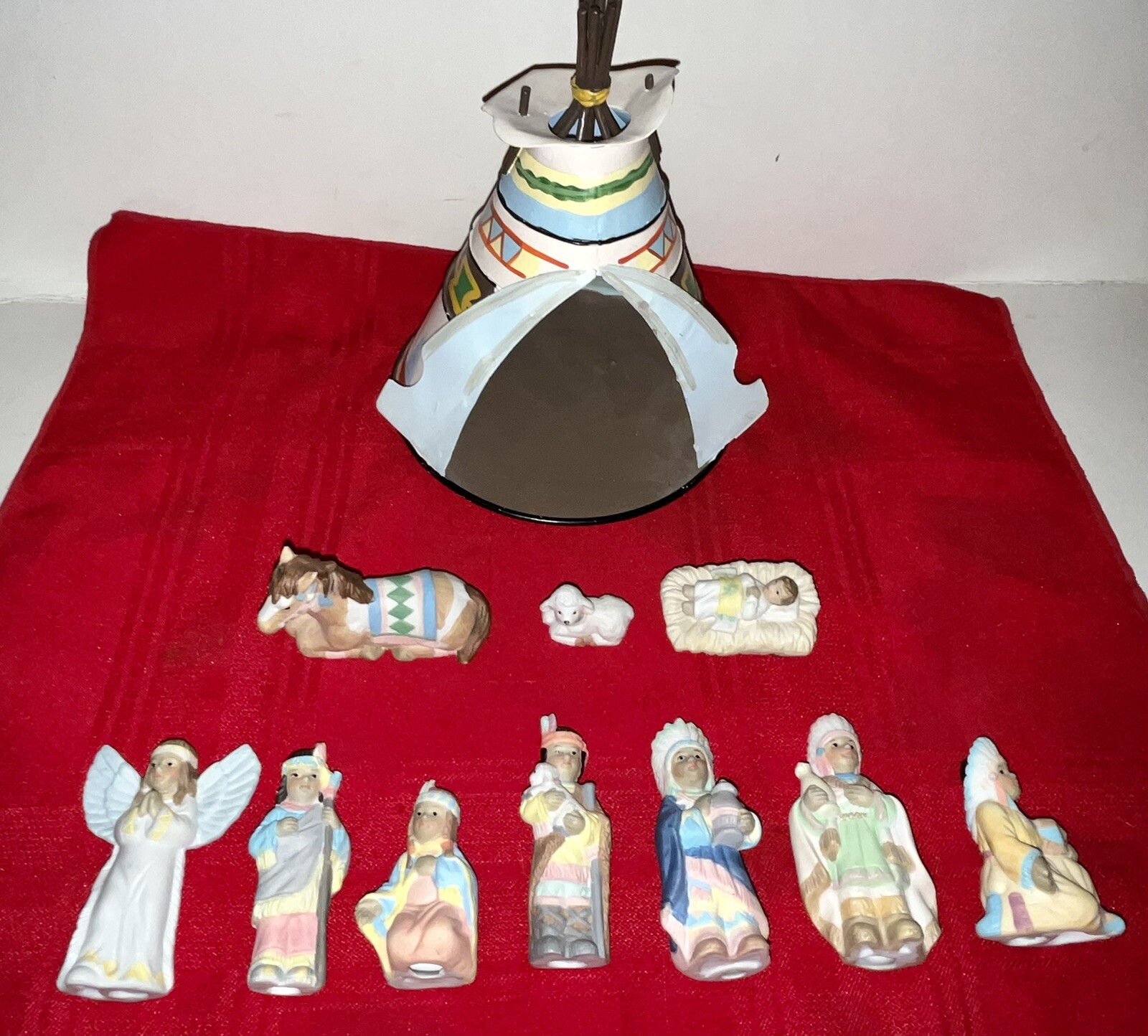 VTG 2003 WMG 7” METAL TEEPEE & 10 CERAMIC NATIVE AMERICAN NATIVITY ...