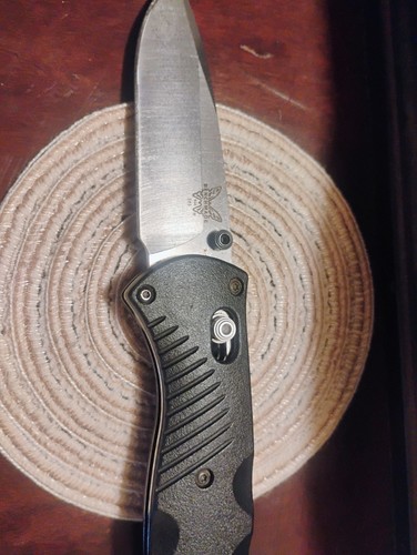 Benchmade 585 Mini Barrage Osborne Design Axis Assist Knife - Black ...