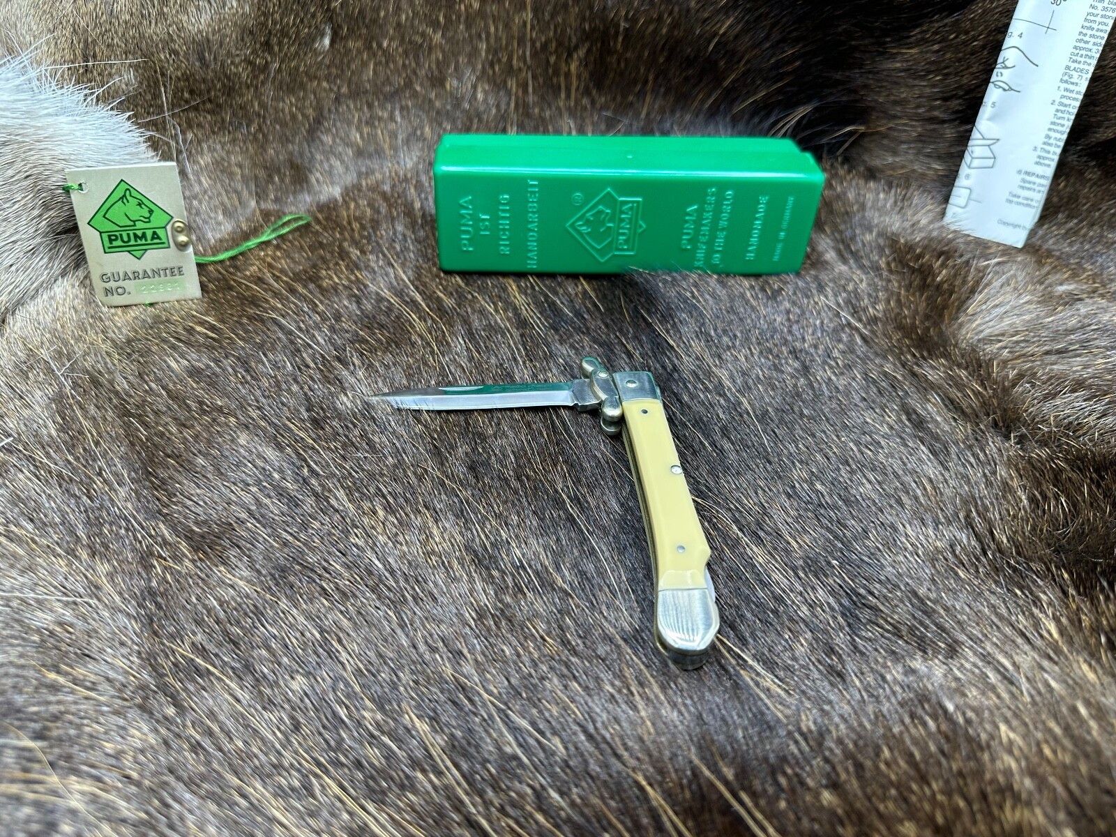 Vintage Puma 563 Medici Knife With Yellow Handles With Tag - Mint In ...