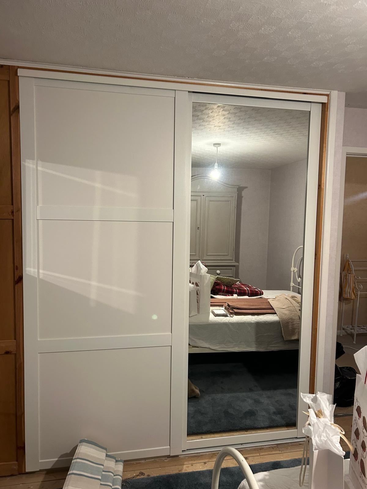 Howdens White Sliding Wardrobe Doors | eBay UK