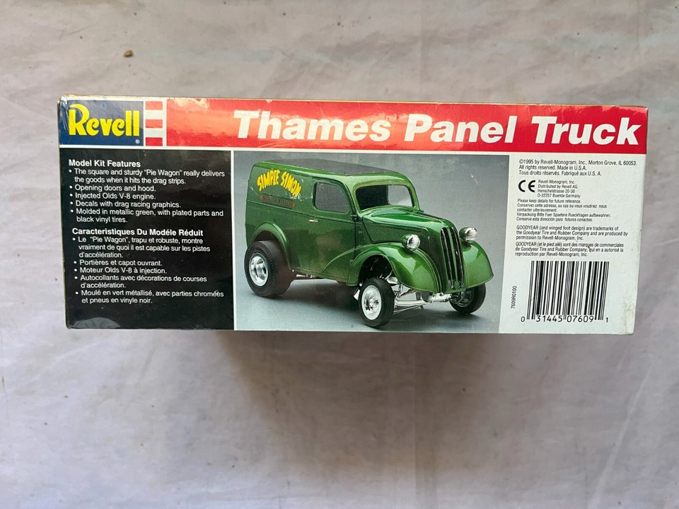Revell Thames Panel Truck | 85-4199 1/25 Scale Plastic Model Kit ...