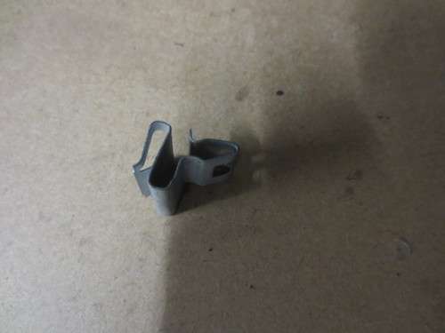 Land Rover Door Panel Clip Inner Part No LR036935 | eBay