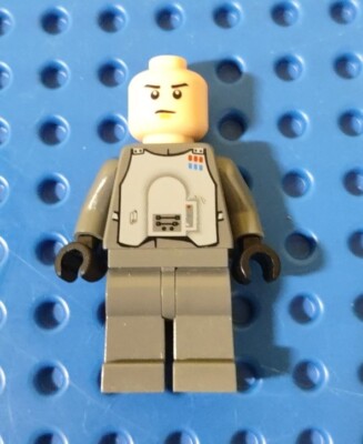 LEGO Star Wars General Maximillian Veers sw0289 Missing Helmet 8129 | eBay