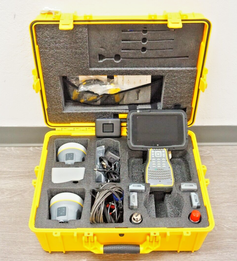 Trimble R10 KIT GPS Base Rover TSC7 w/ up to 10-mile Range 1-year ...