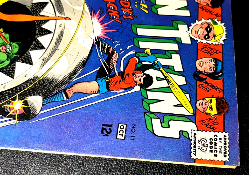 TEEN TITANS #11 (10/67 8.0 non-CGC) HOT 12c SILVER-AGE ROBIN! SPEEDY ...