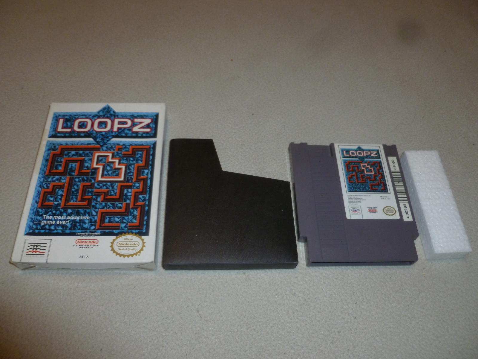 BOXED NINTENDO NES VIDEO GAME LOOPZ W BOX STYROFOAM INSERT MINDSCAPE ...
