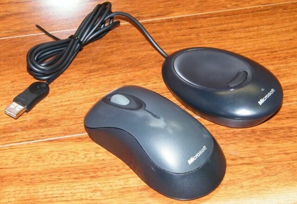 Microsoft Standard Wireless Optical Mouse 1025 USB Receiver Tested ...