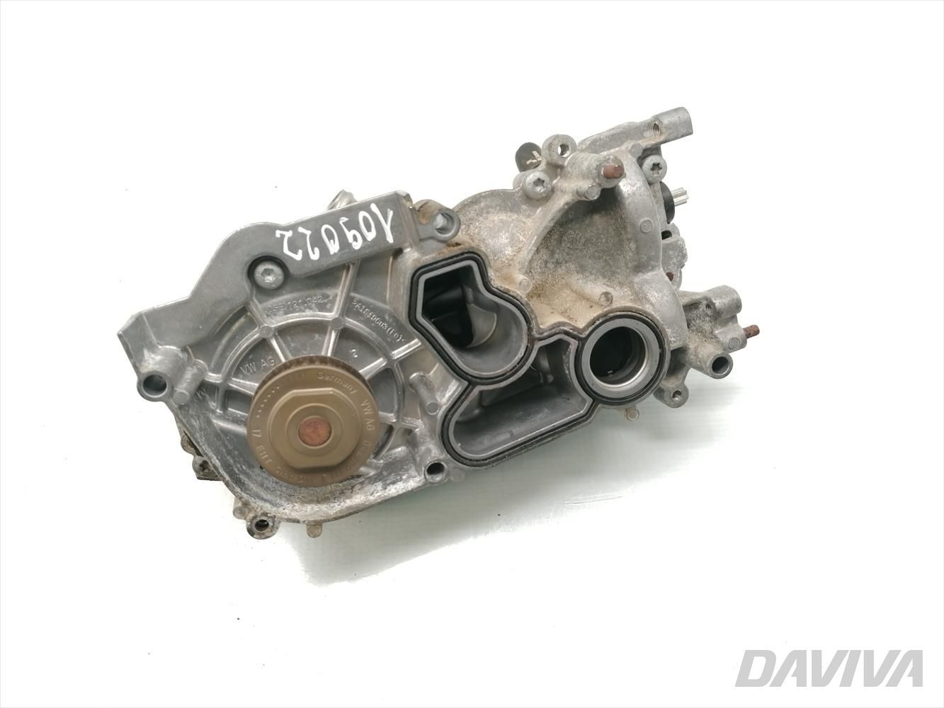 2018 Skoda Octavia 1.5 TSI Petrol Water Coolant Pump 05E121111G ...