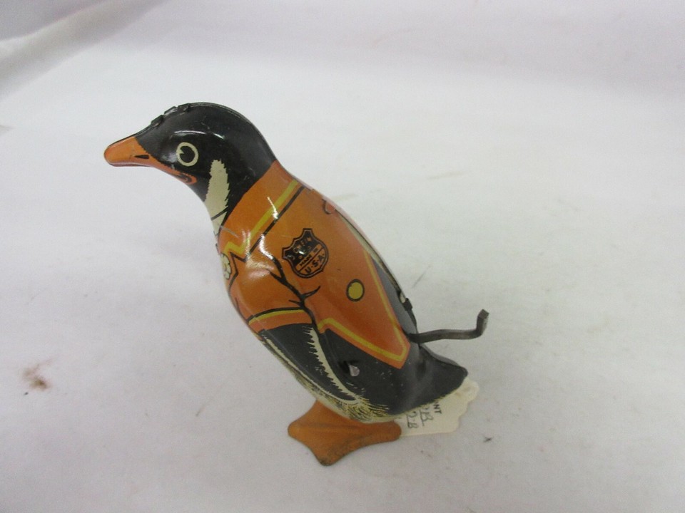 VINTAGE CHEIN WIND UP WALKING PENGUIN TIN TOY 850-B | eBay