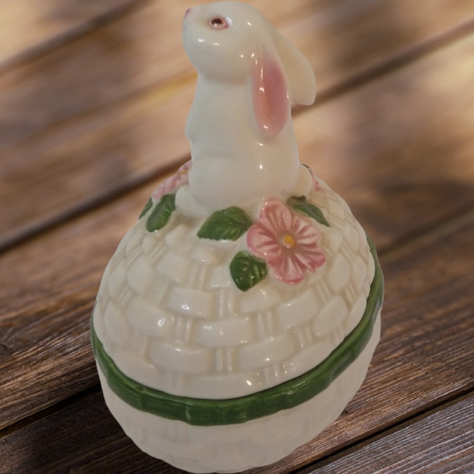 Avon Bunny Rabbit Trinket Box Vintage 1982 Hand Paint Ceramic Ring ...