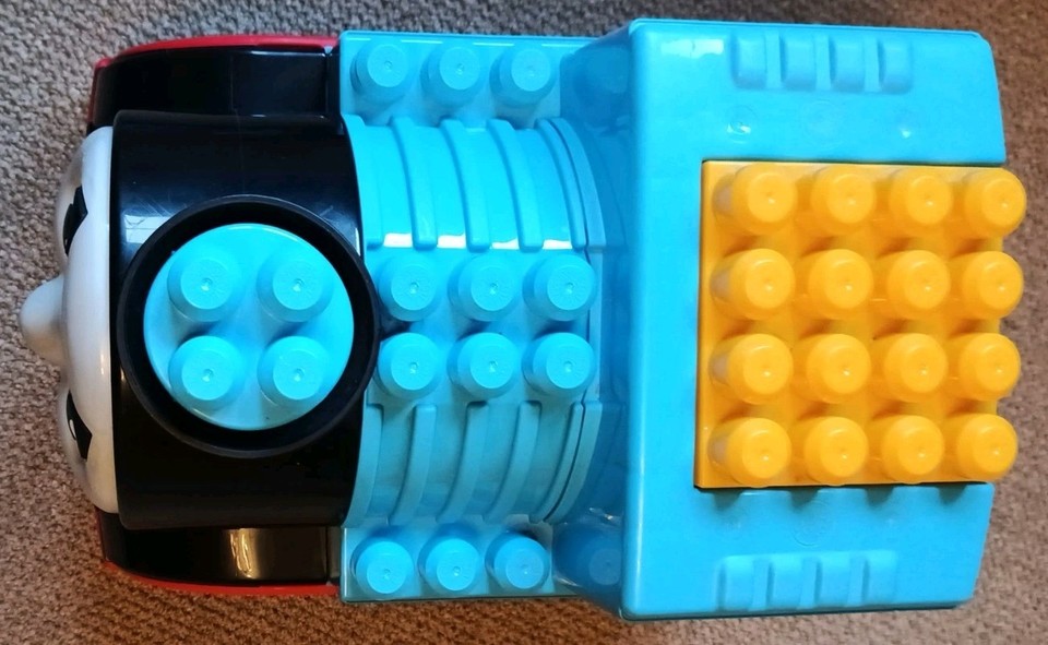 Mega Bloks Thomas the Tank Engine and Friends With Blocks. Build and Go ...