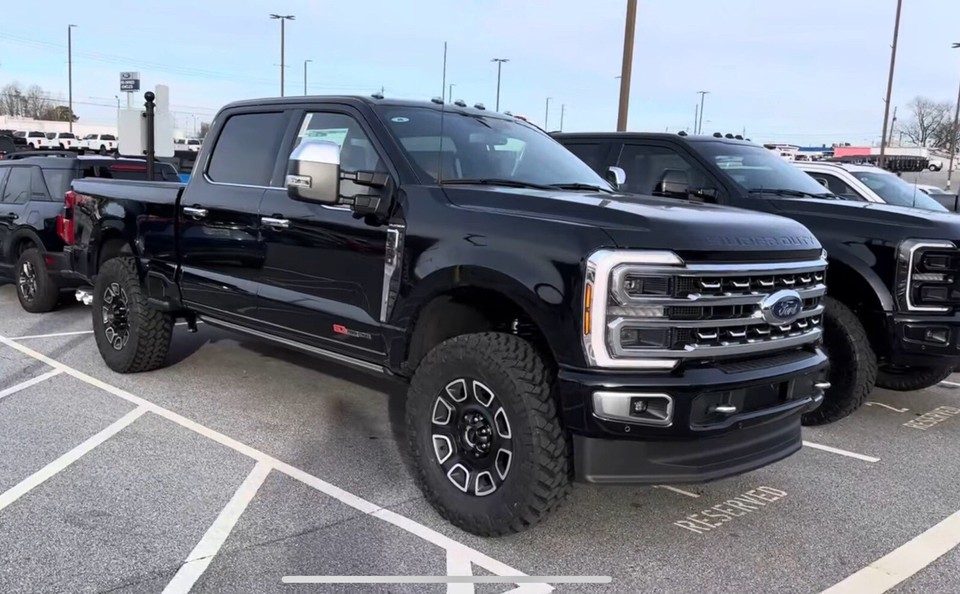 20" Ford F350 Super Duty Platinum OEM Wheels & Tires F250 2023 2024 F ...