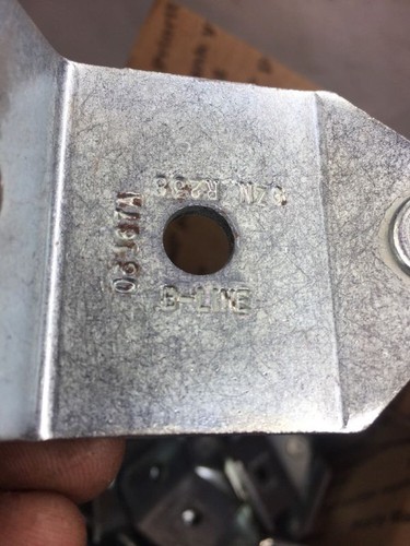 90pcs B-LINE 9ZN-R238 REDI-RAIL CABLE TRAY BRACKET (45 PAIRS) NO NUTS ...