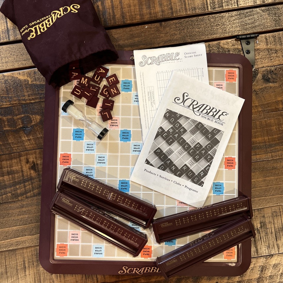 Parker Brothers 2001 Scrabble Deluxe Edition Rotating Turntable Board ...