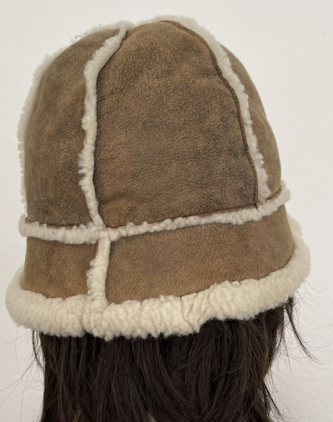 UGG Sheraling Sheep Skin Bucket Hat Leather Tan Desig… - Gem
