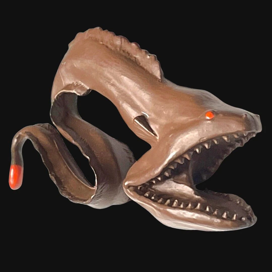 What Eats A Gulper Eel