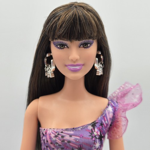 Barbie 2013 Fashionistas In the Spotlight 2010 Raquelle Face w/Bangs ...