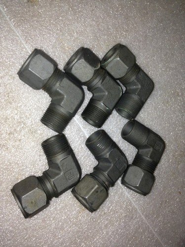 PARKER Male Elbow 12BU, 12 CBU, 12CBU 3/4" Tube X 3/4" NPT, Lot Of 6 ...