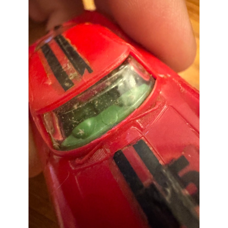 The Lindberg Series 3 Toy Car Mini Lindy 1967 Red Corvette Stingray ...