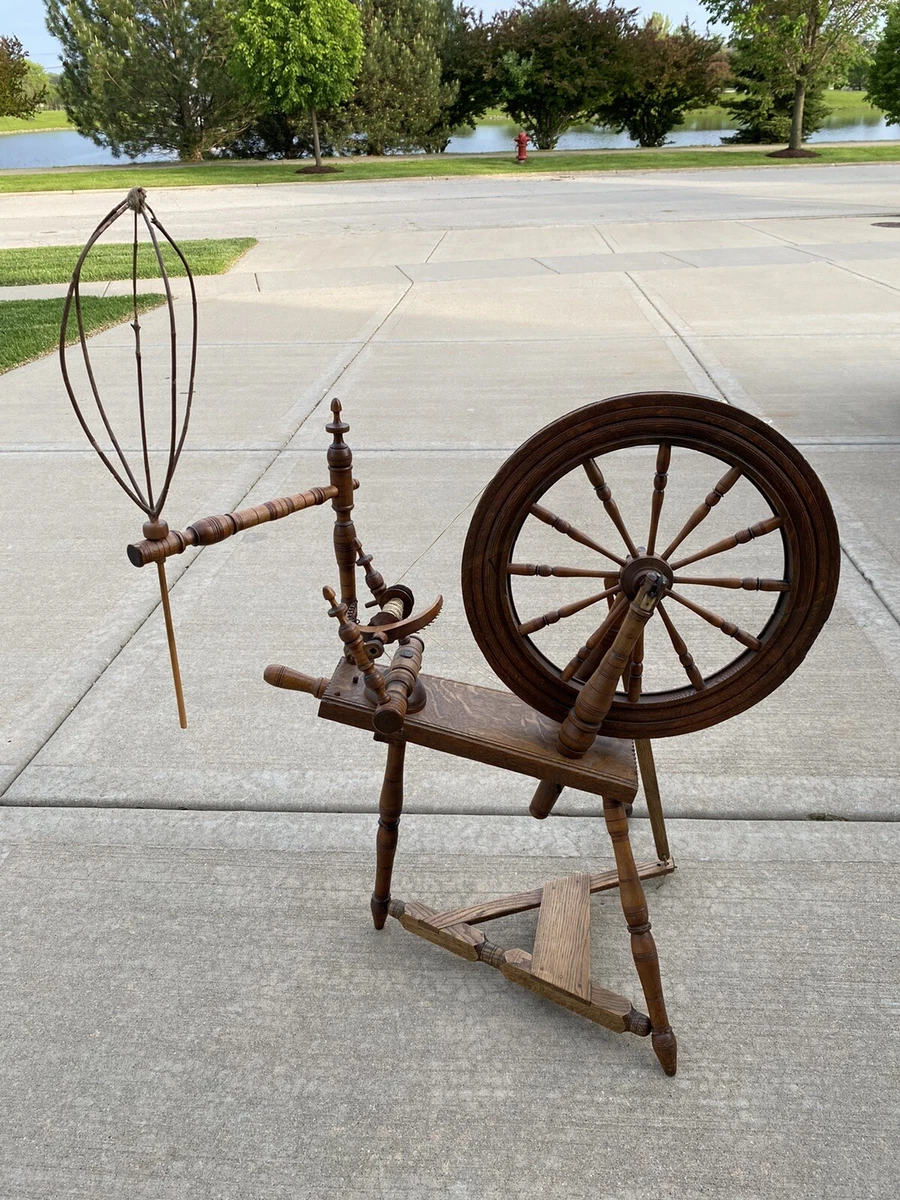 Old Spinning Wheel