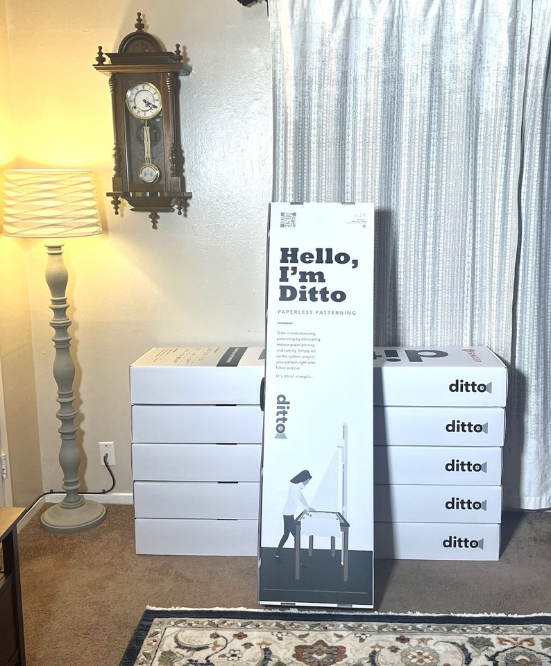 Singer Ditto Paperless Patterning Projector Digital System One Pack New ...