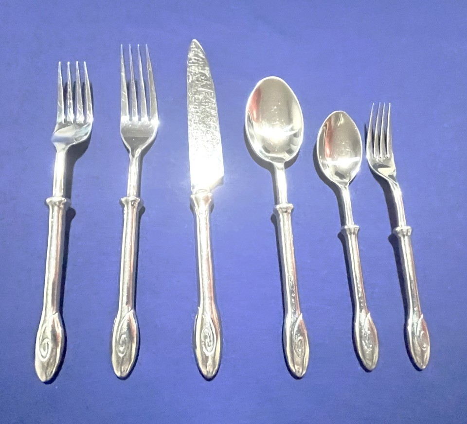 MARY JUREK ATLANTIS 34pc Set of Designer VERY RARE Sculpted Stainless Flatware | eBay