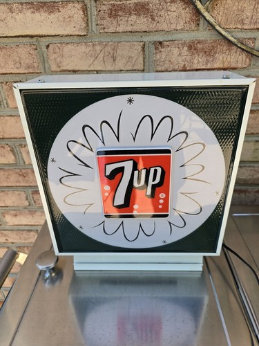 Vintage 7 Up Light Up Motion Advertising Sign Display, Beautiful ...