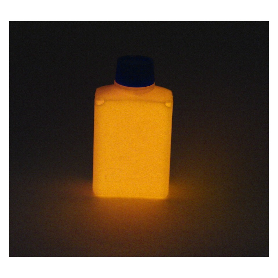 Kilabitzzz Glow in the dark paint UK choice from 10 different luminous ...