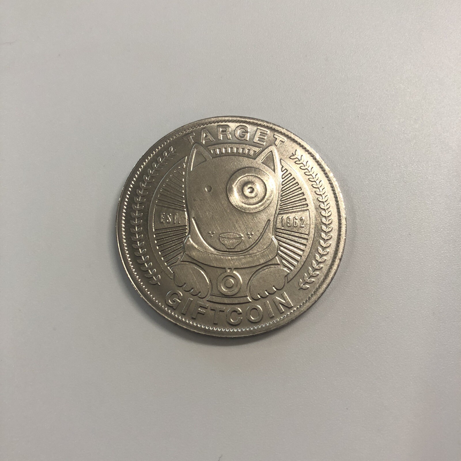 Target Limited Edition Gift Coin Silver Tone NO $ VALUE Bullseye 🎯Dog ...