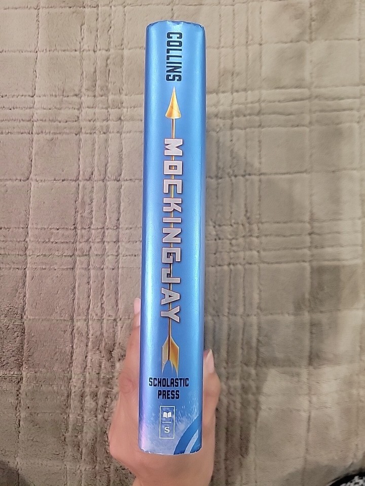 The Hunger Games: Mockingjay by Suzanne Collins (2010, Hardcover, 1st ...