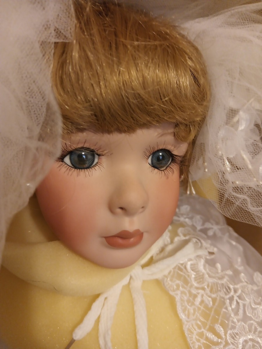 Stephanie Doll's Instagram, Twitter & Facebook on IDCrawl