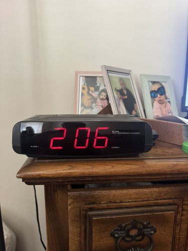 Magnavox Digital Alarm Radio Clock AJ-3440 (very accurate). | eBay
