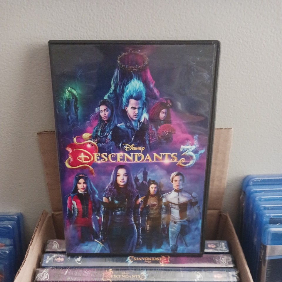 NEW CASE OF 30 Disney's Descendants 3 FACTORY SEALED (DVD, 2019 ...