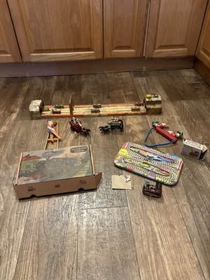 Vintage Wind Up Lincoln Tunnel Magic Train Circus Lipton Teas Horse ...