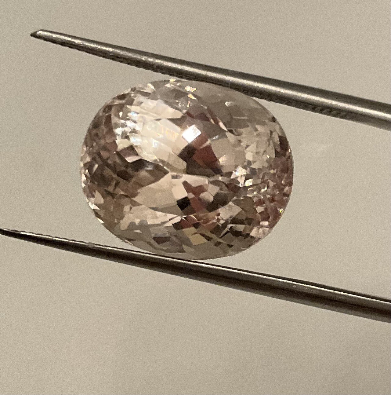 Collector Gemstone Spodumene Triphane, Large Faceted Oval,11.70cts ...