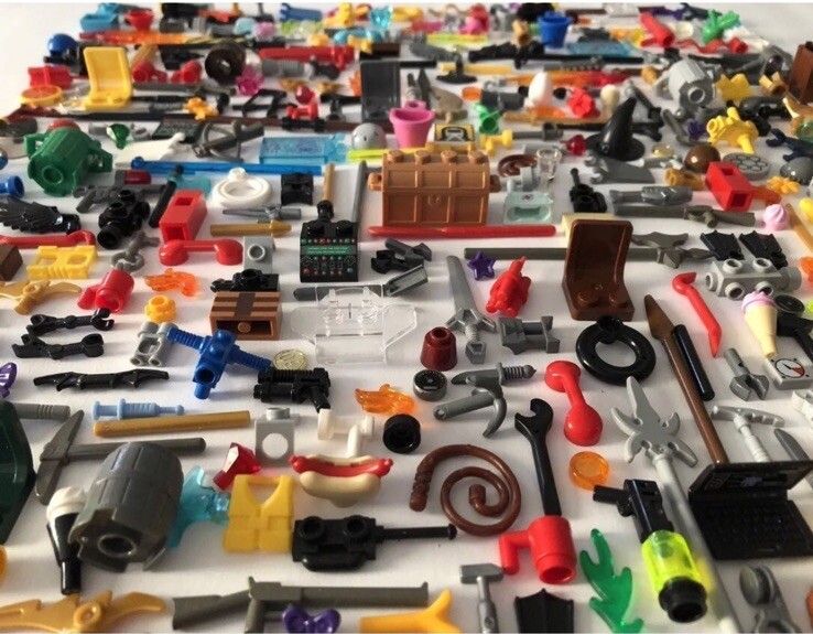 ☀️BRAND NEW 100 RANDOM LEGO MINIFIG Accessories BULK LOT MINIFIGURES ...