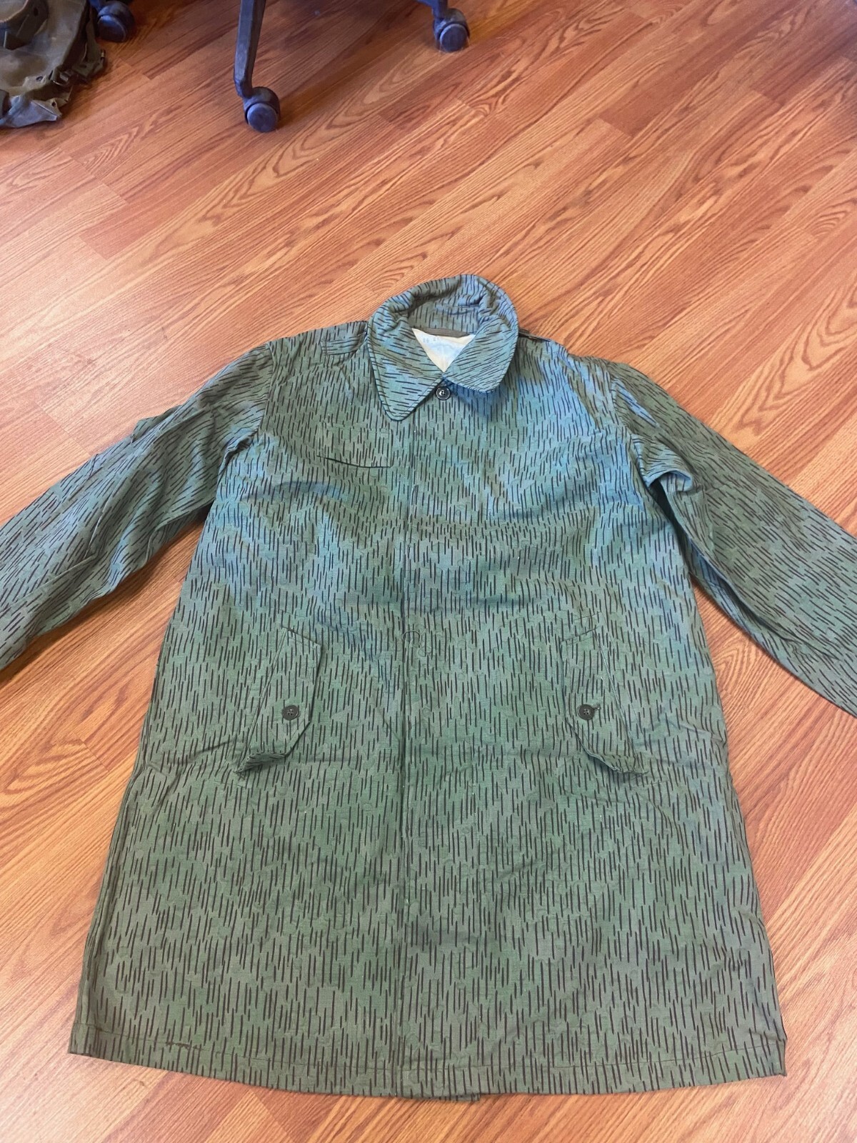 Genuine Czech Military M60 Rain Drop Camo Parka, L - Gem