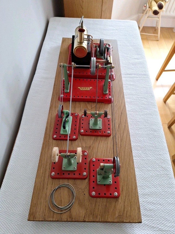 MAMOD SE2 Steam Engine with Model Workshop. Oak Plinth. | eBay UK