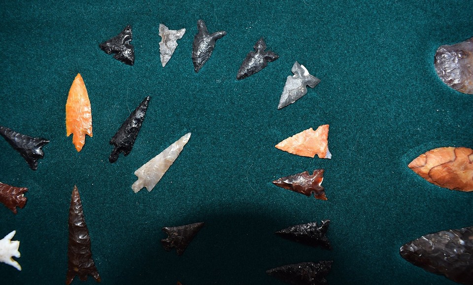 GEM Columbia River - Plateau Calapooya Desert Sierra Arrowhead points ...