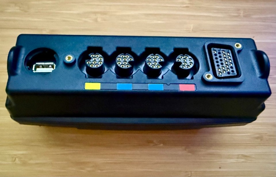 OEM MOTOROLA XTL2500 M5 REMOTE CONTROL HEAD & CHIB HLN1468 HLN6911 ...