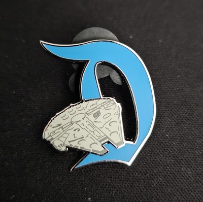 IN HAND! Magic Key To Disneyland 70th Hidden Mystery D Pin - Millennium ...