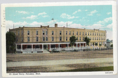 pk86535:Postcard-Vintage View of Hotel Perry,Petoskey,Michigan | eBay