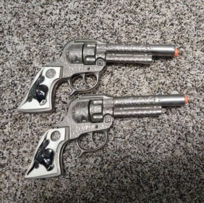Set Of 2 Vintage 1950's Hubley Toy Texan Jr. Revolver Cap Guns Original ...