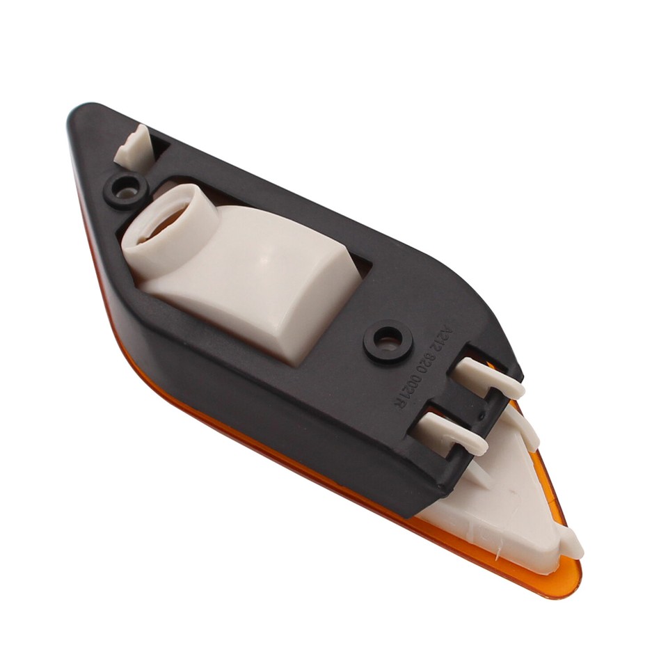 Front Right Side Marker Light 2128200021 for 2010-2013 Mercedes Benz ...