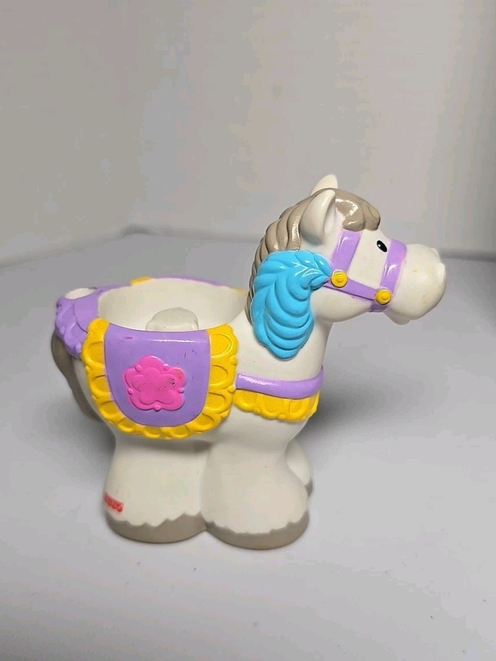 Fisher Price Little People Replacement 2003 Maid Marion White Horse | eBay