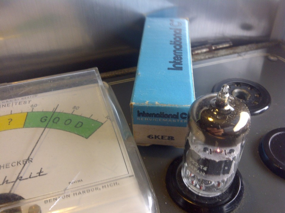 INTERNATIONAL 6KE8 Electronic Amplifier Tube Radio NOS/BALANCED | eBay